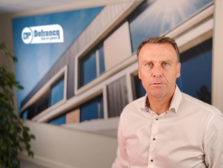 Buitengewoon goeie betonplex — Solid John